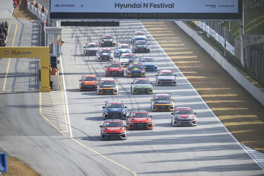 최종전 1위 김영찬 ‘2025 현대 N 페스티벌 N1 챔피언’ | RACEWEEK